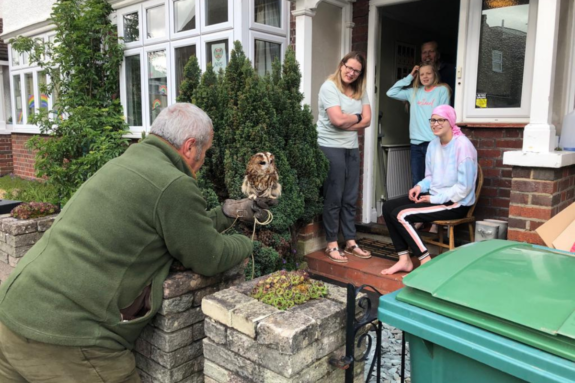 Mo the owl visits families in isolation - Momentum Children's Charity